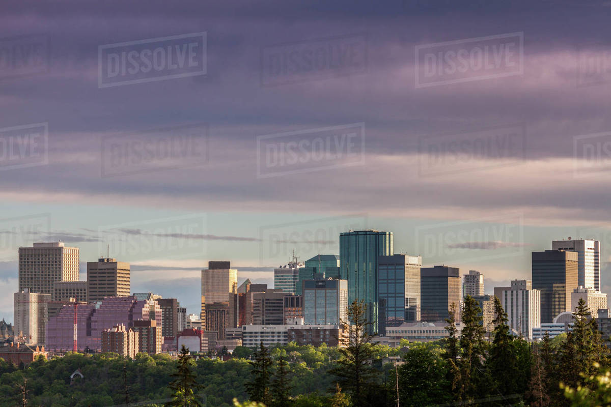 Canada, Alberta, Edmonton, Cityscape with moody sky - Royalty-free ...
