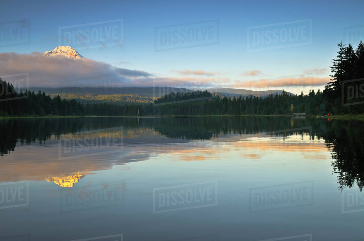 USA, Oregon, Multnomah County, Trillium Lake - Royalty-free Stock Photo ...