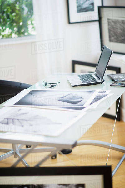 Photography studio - Royalty-free Stock Photo | Dissolve