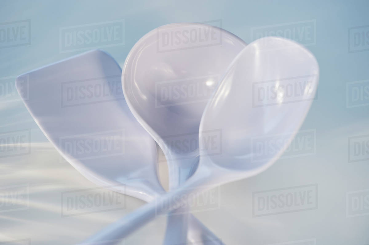 White cooking utensils - Stock Photo - Dissolve