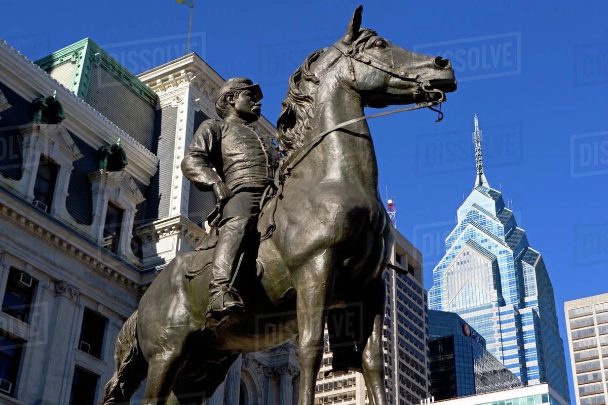 USA, Pennsylvania, Philadelphia, Statue depicting man on horse ...