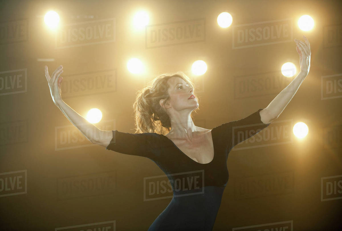 A female ballet dancer - Stock Photo - Dissolve