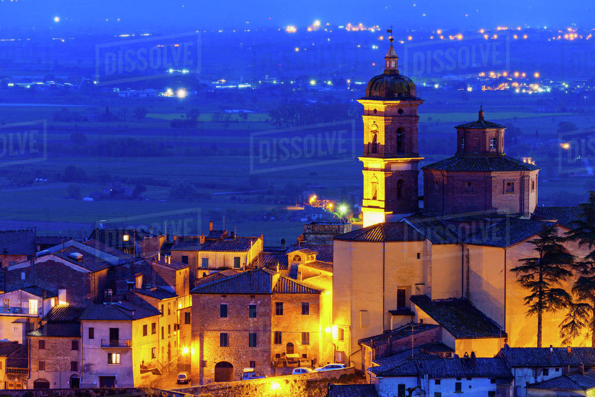 Illuminated townscape at dusk - Royalty-free Stock Photo | Dissolve