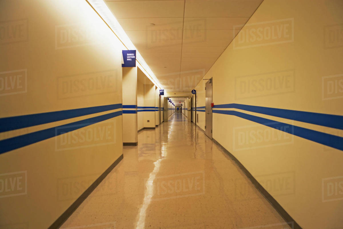 Empty hallway - Royalty-free Stock Photo | Dissolve