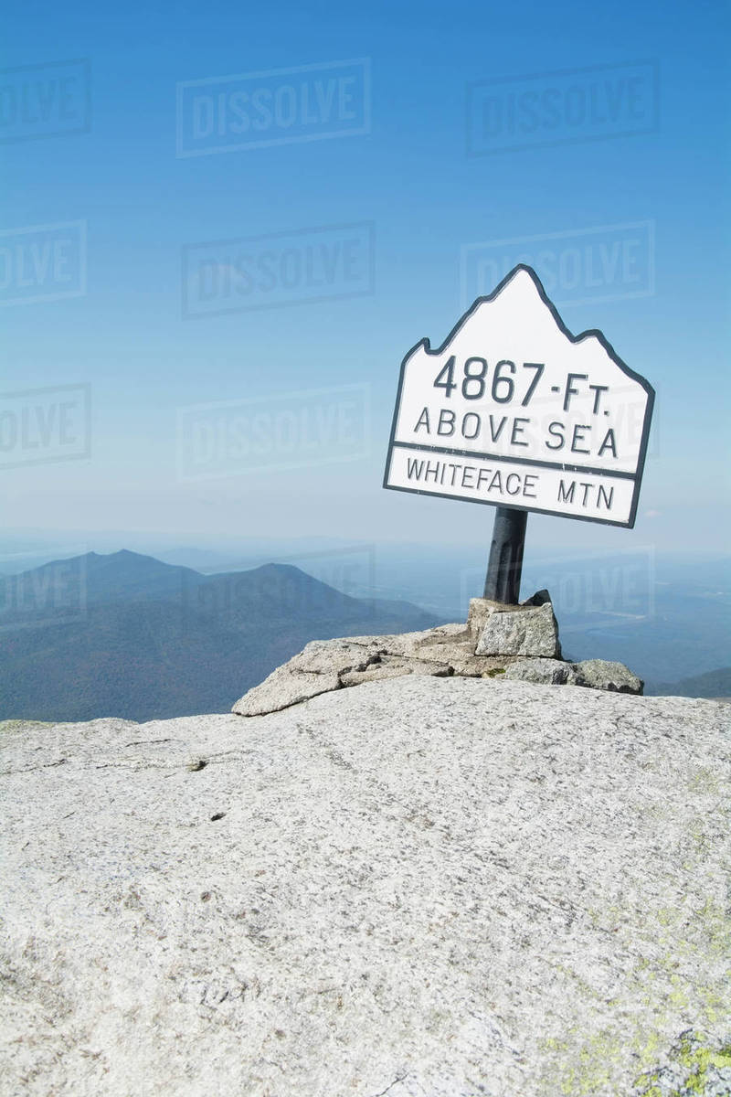 USA, New York State, Wilmington, Sign on Whiteface Mountain summit ...
