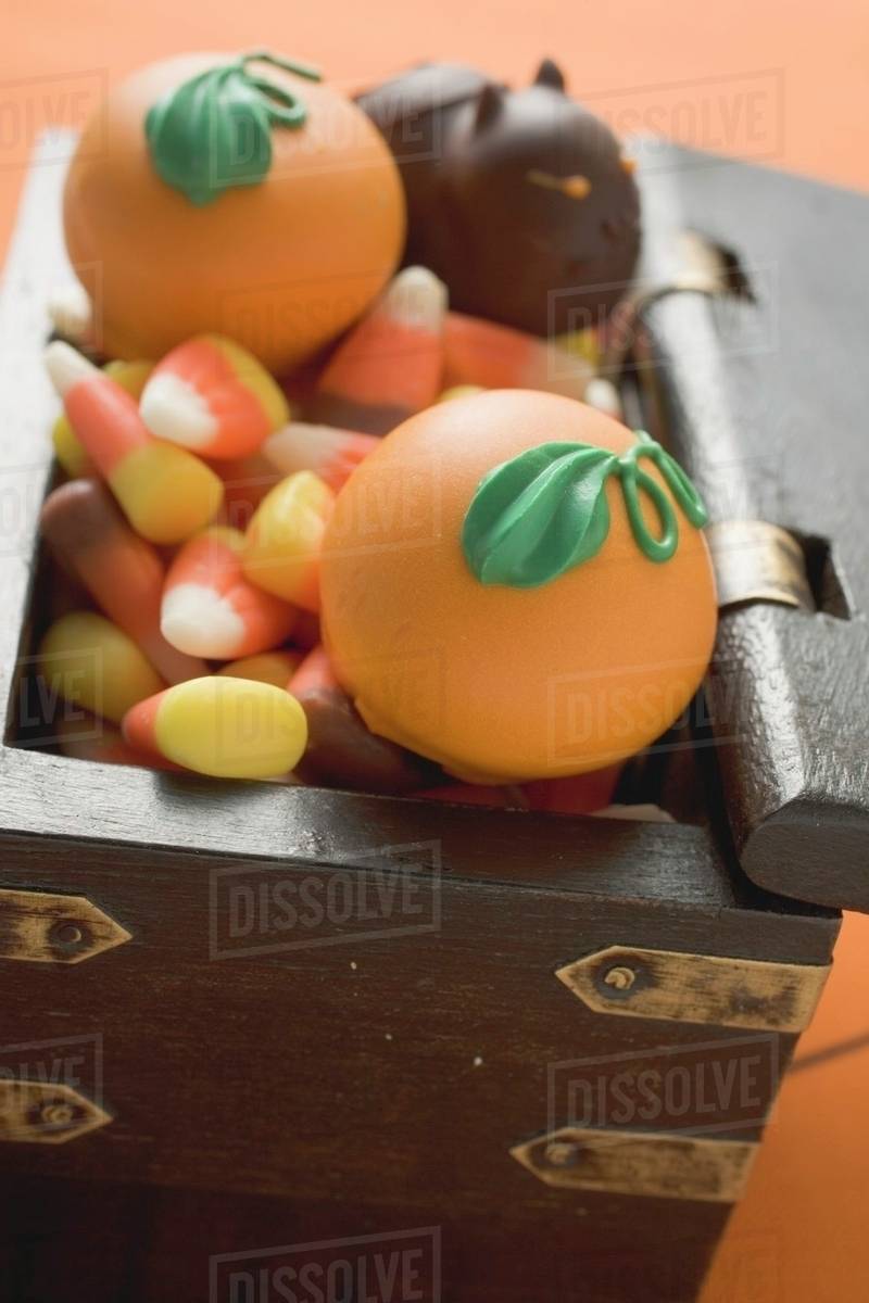 Assorted sweets for Halloween in treasure chest - Royalty-free Stock ...