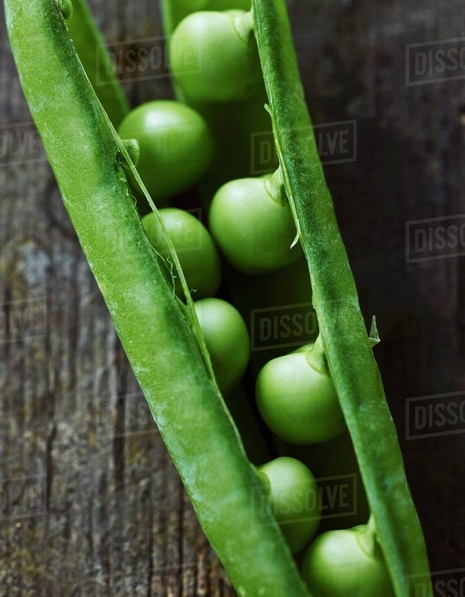 Peas in the pod - Royalty-free Stock Photo | Dissolve