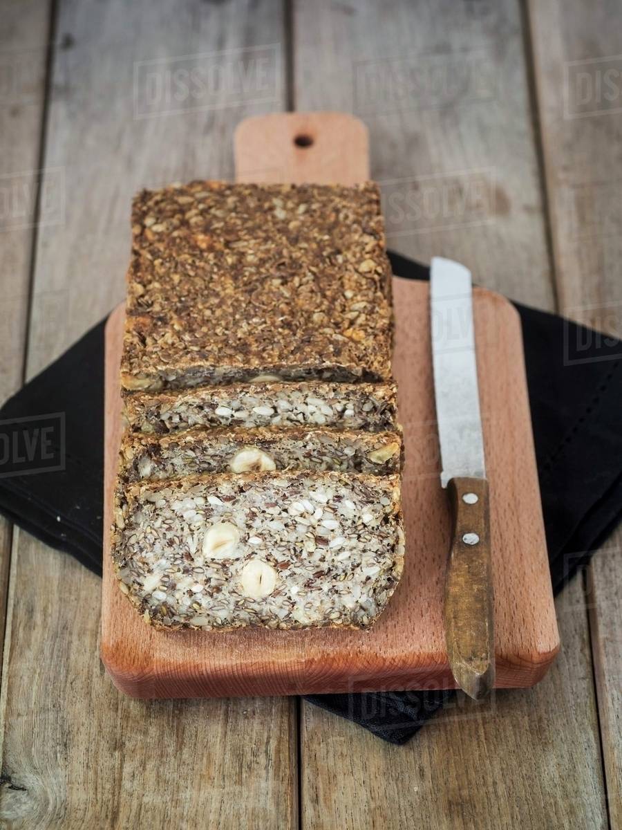 Flourless bread with sunflower, flax and chia seeds, oats, psyllium seed husks and hazelnuts ...