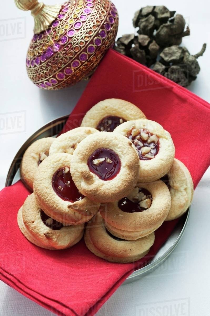 Egg-yolk macaroons with blackcurrant jam - Royalty-free Stock Photo ...