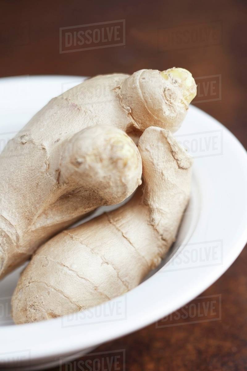 Root ginger - Stock Photo - Dissolve