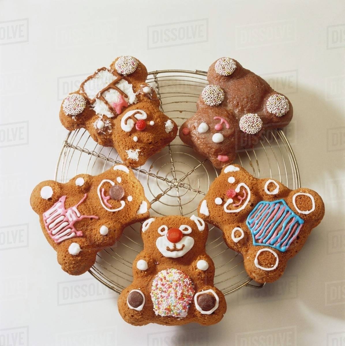 Four chocolate bears (sponge mixture) - Royalty-free Stock Photo | Dissolve