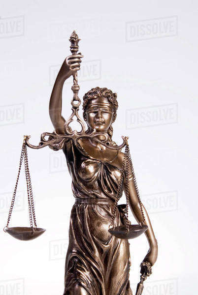 Justitia figur, close-up - Stock Photo - Dissolve
