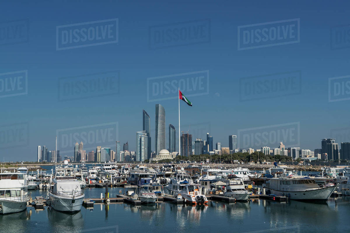 Boats at urban marina, Abu Dhabi, Abu Dhabi Emirate, United Arab ...