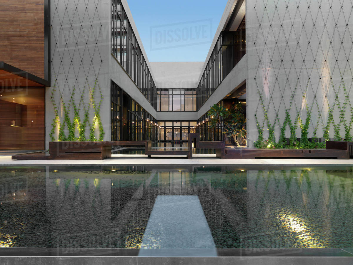 Reflecting pool outside of modern building - Royalty-free Stock Photo ...