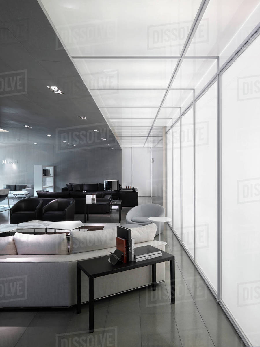 Interior view of a modern home - Royalty-free Stock Photo | Dissolve