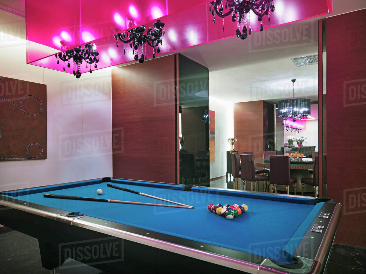 Pool table in modern home - Royalty-free Stock Photo | Dissolve