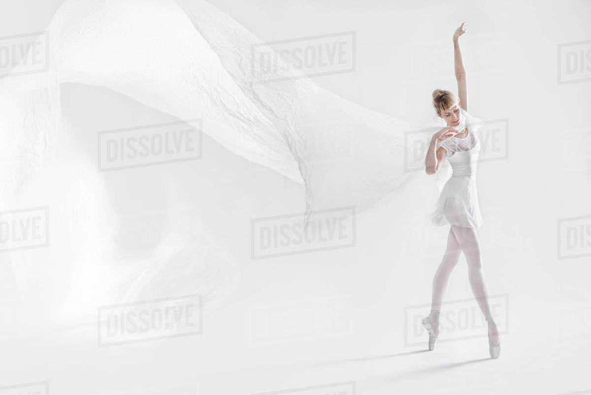 Caucasian ballet dancer dancing on pointe - Royalty-free Stock Photo ...