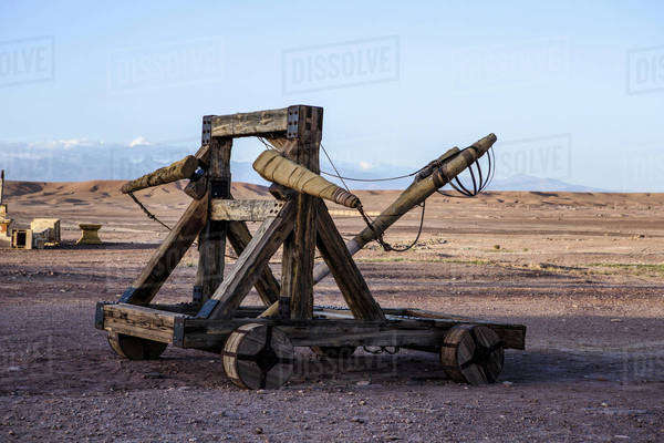 Catapult weapon in remote desert - Royalty-free Stock Photo | Dissolve