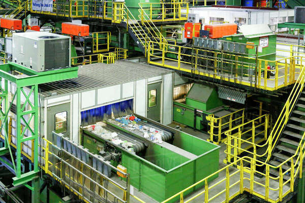 Recycling factory - Stock Photo - Dissolve