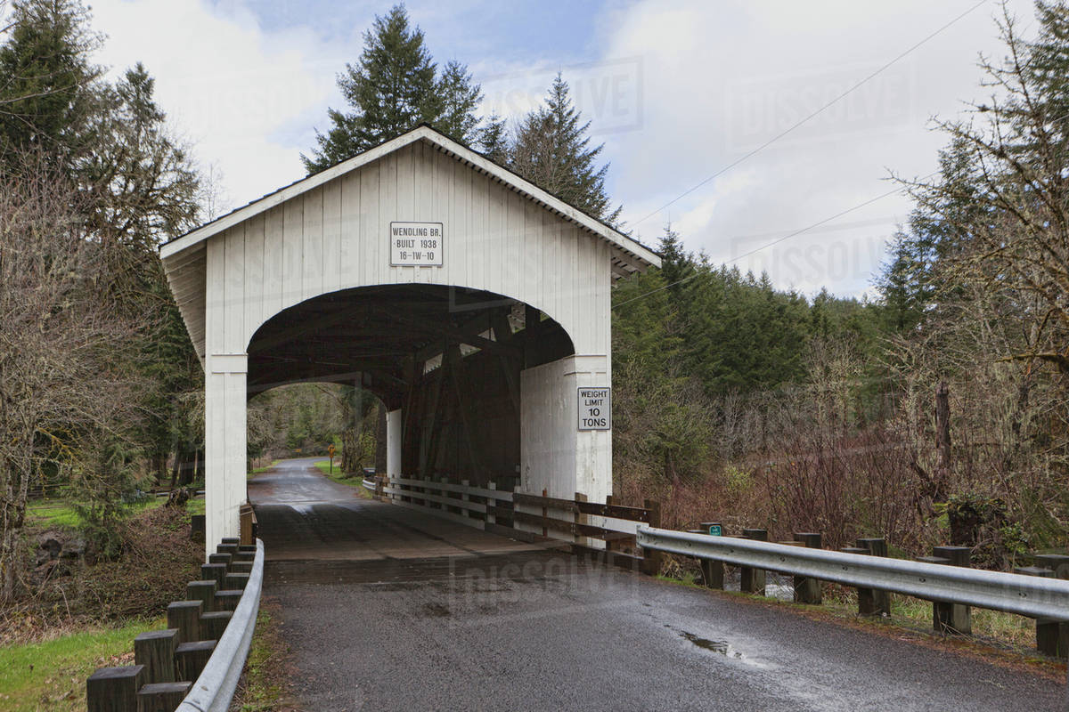 Wendling Covered Bridge, Circa 1938, over Mill Creek in Lane County ...