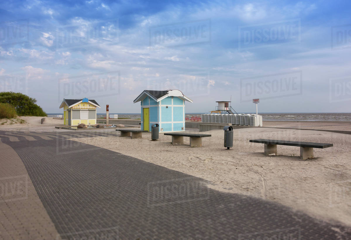 Beachfront promenade walkway - Royalty-free Stock Photo | Dissolve