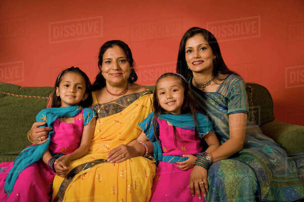 Multi-generational Indian family in traditional dress - Royalty-free ...