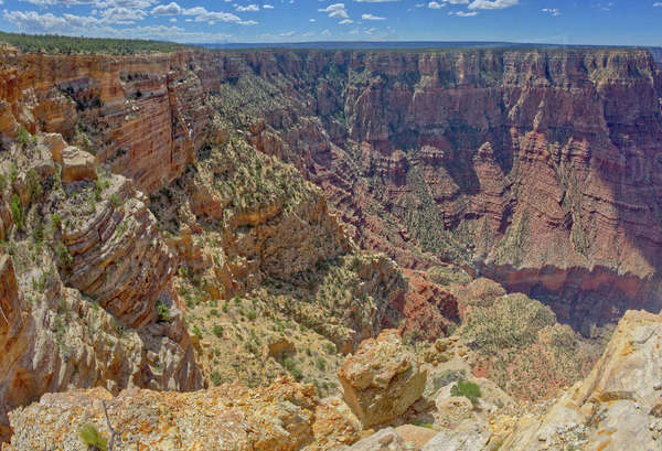 Zuni Point viewed from the southside of Papago Point at Grand Canyon ...