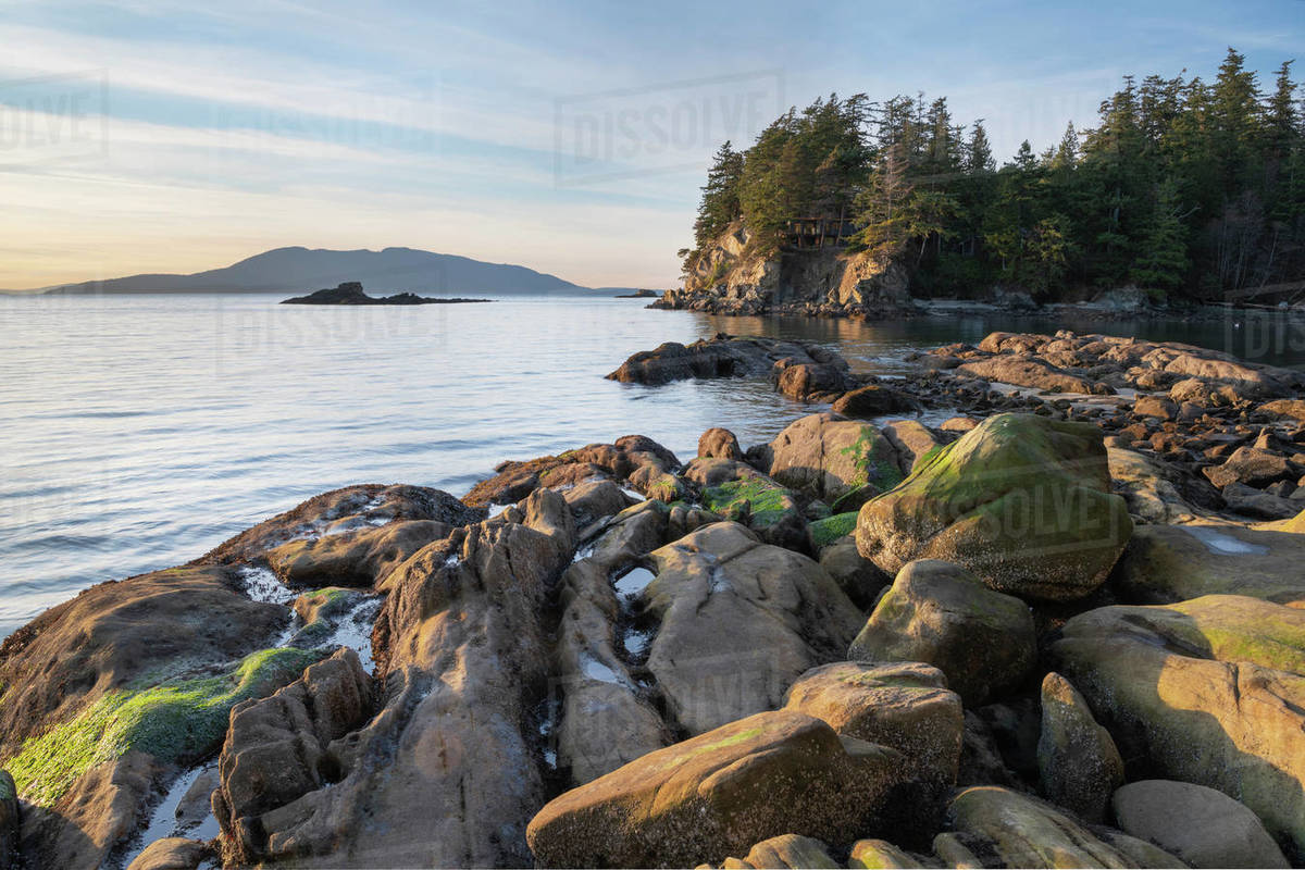 Wildcat Cove looking out to Samish Bay and the San Juan Islands ...