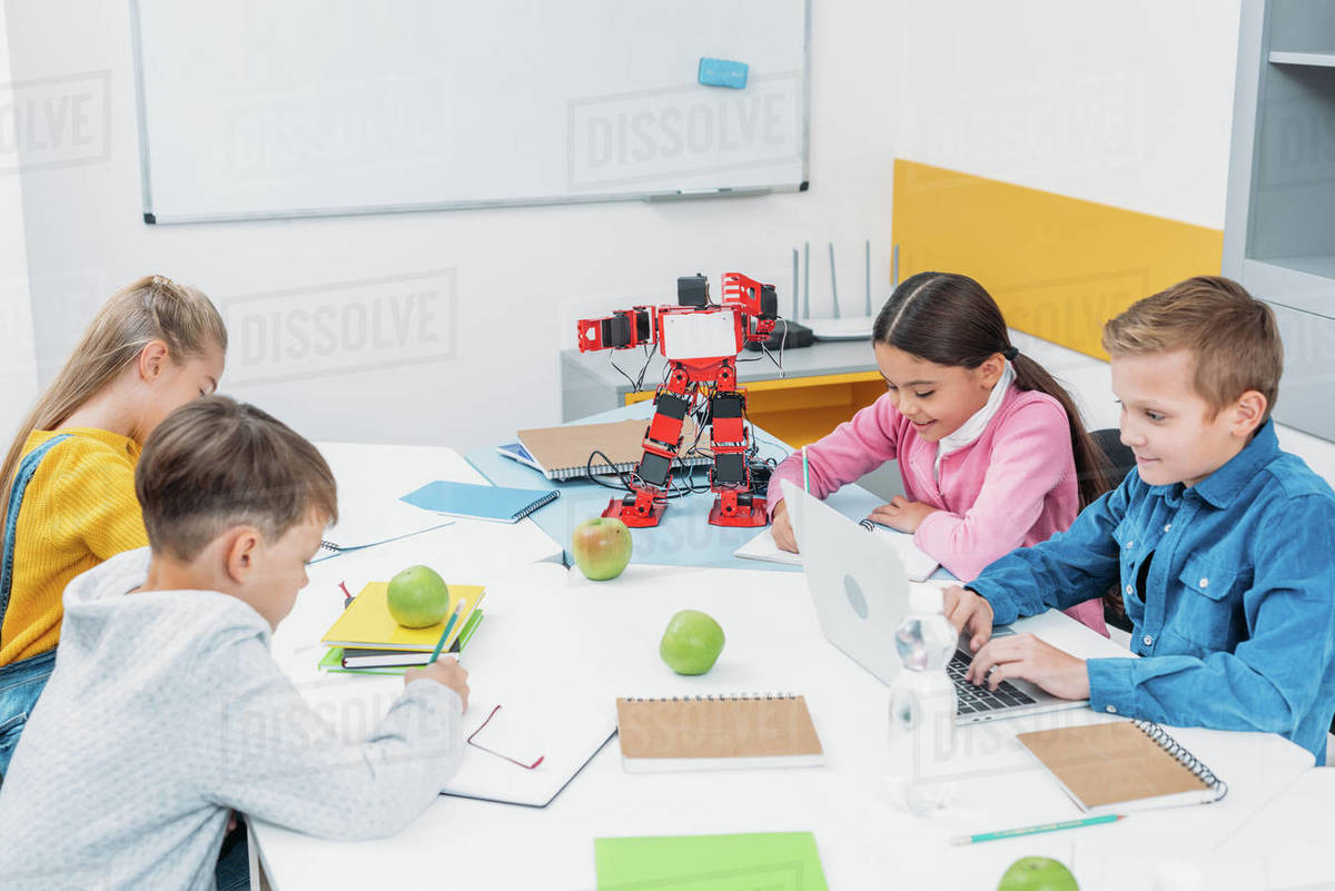 Attentive children working at stem robotics lesson - Royalty-free Stock ...