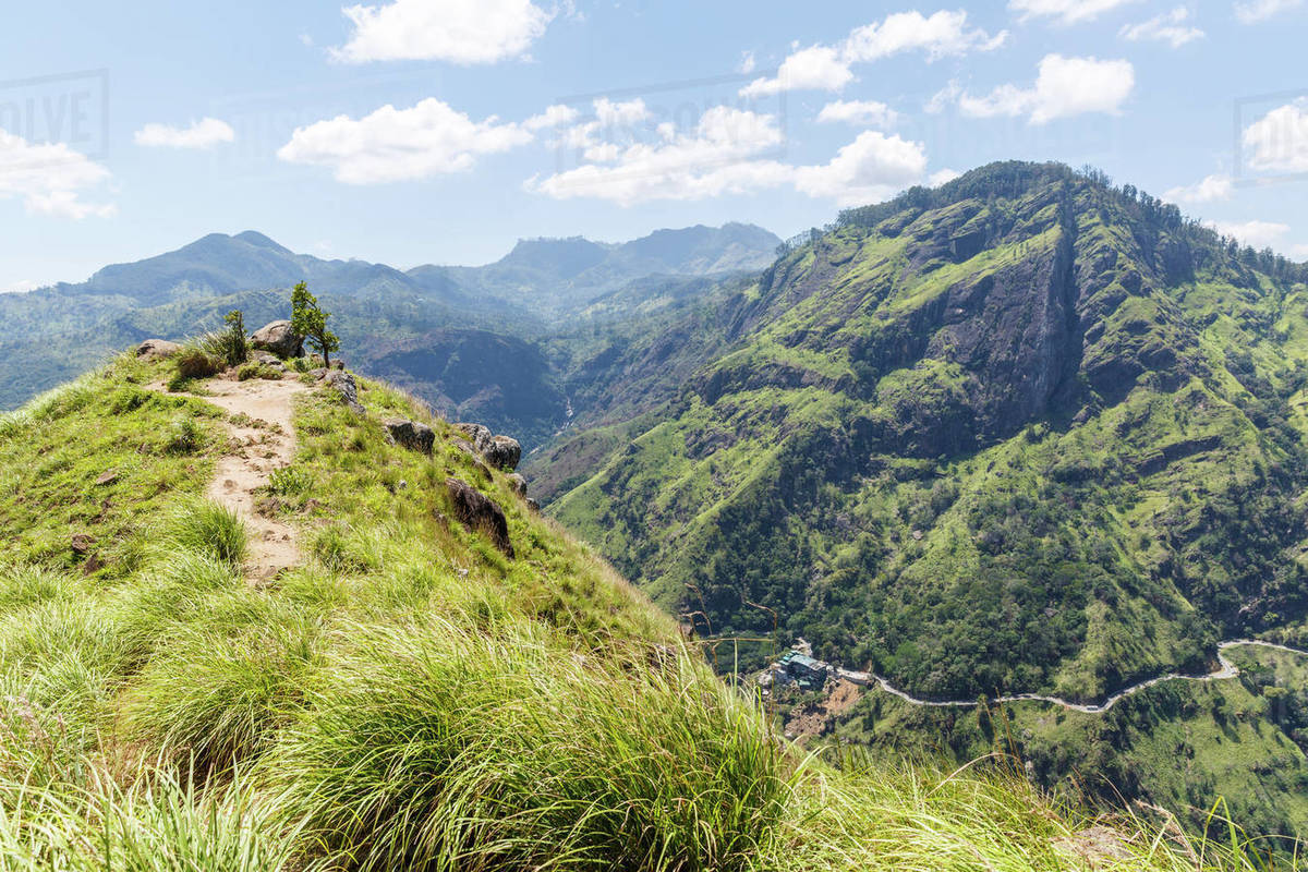 ELLA, SRI LANKA - JAN 17, 2017: beautiful scenic view of mountains ...