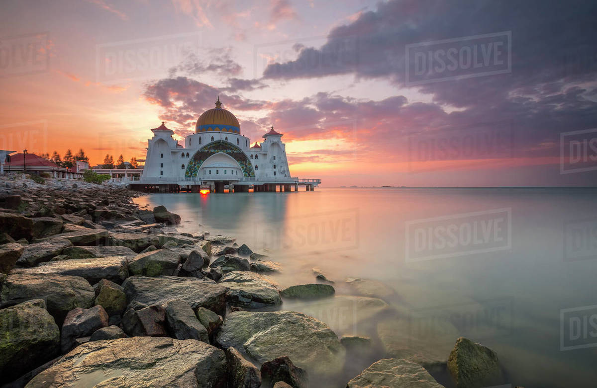 Melaka Strait Mosque (Masjid Selat), Malacca, Malaysia - Royalty-free ...