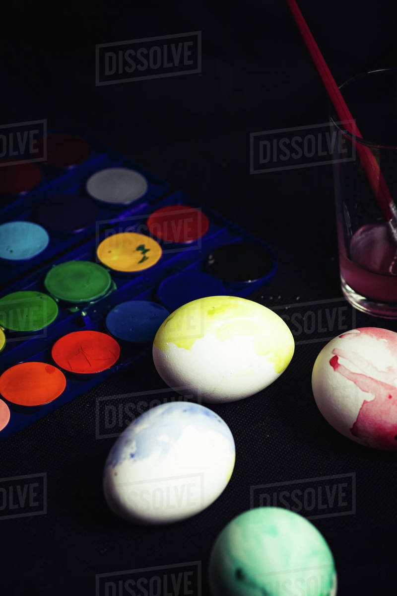 Set of poorly colored eggs - Royalty-free Stock Photo | Dissolve