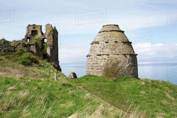 Dunluce Castle, near Portrush, County Antrim, Ulster, Northern Ireland ...