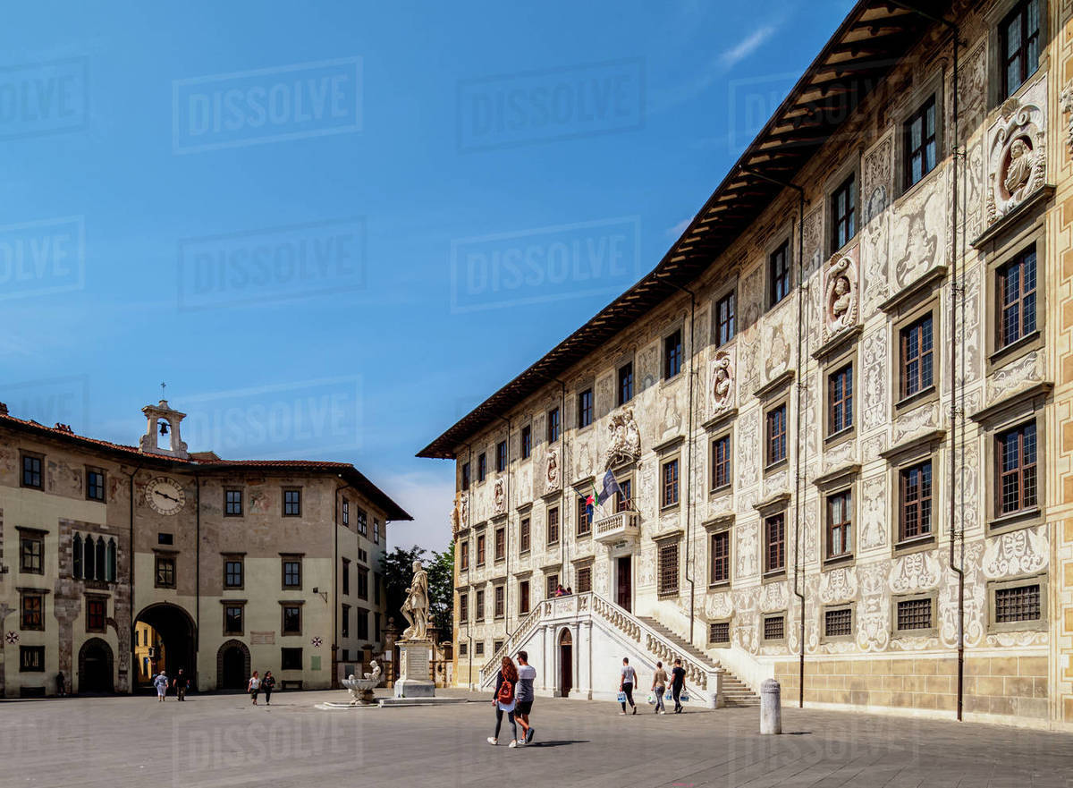 Palazzo della Carovana, Piazza dei Cavalieri (Knights' Square), Pisa ...