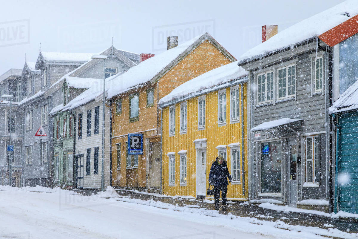 Historic central district, colourful wooden houses, heavy snow in ...