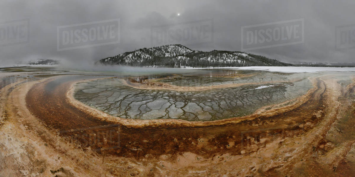 Grand Prismatic Spring and bacterial mats, Midway Geyser Basin ...
