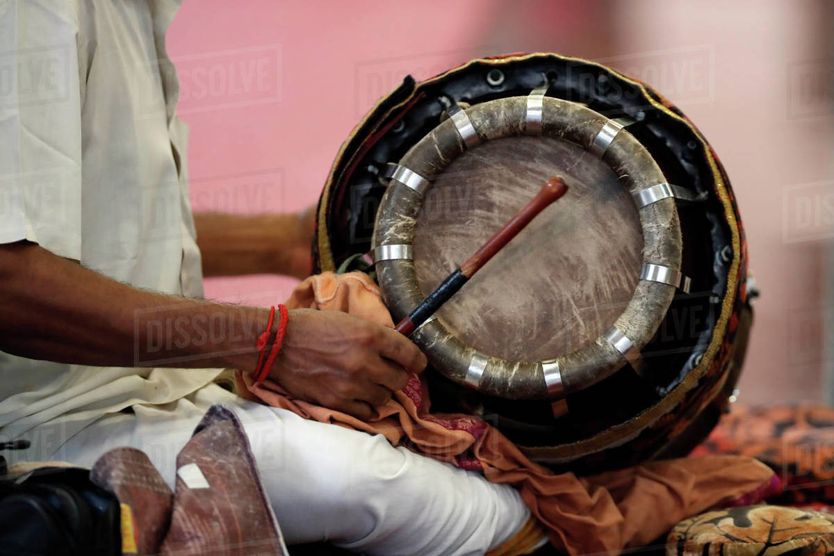 Musician playing a Thavil, a traditional Indian drum, Sri Mahamariamman ...