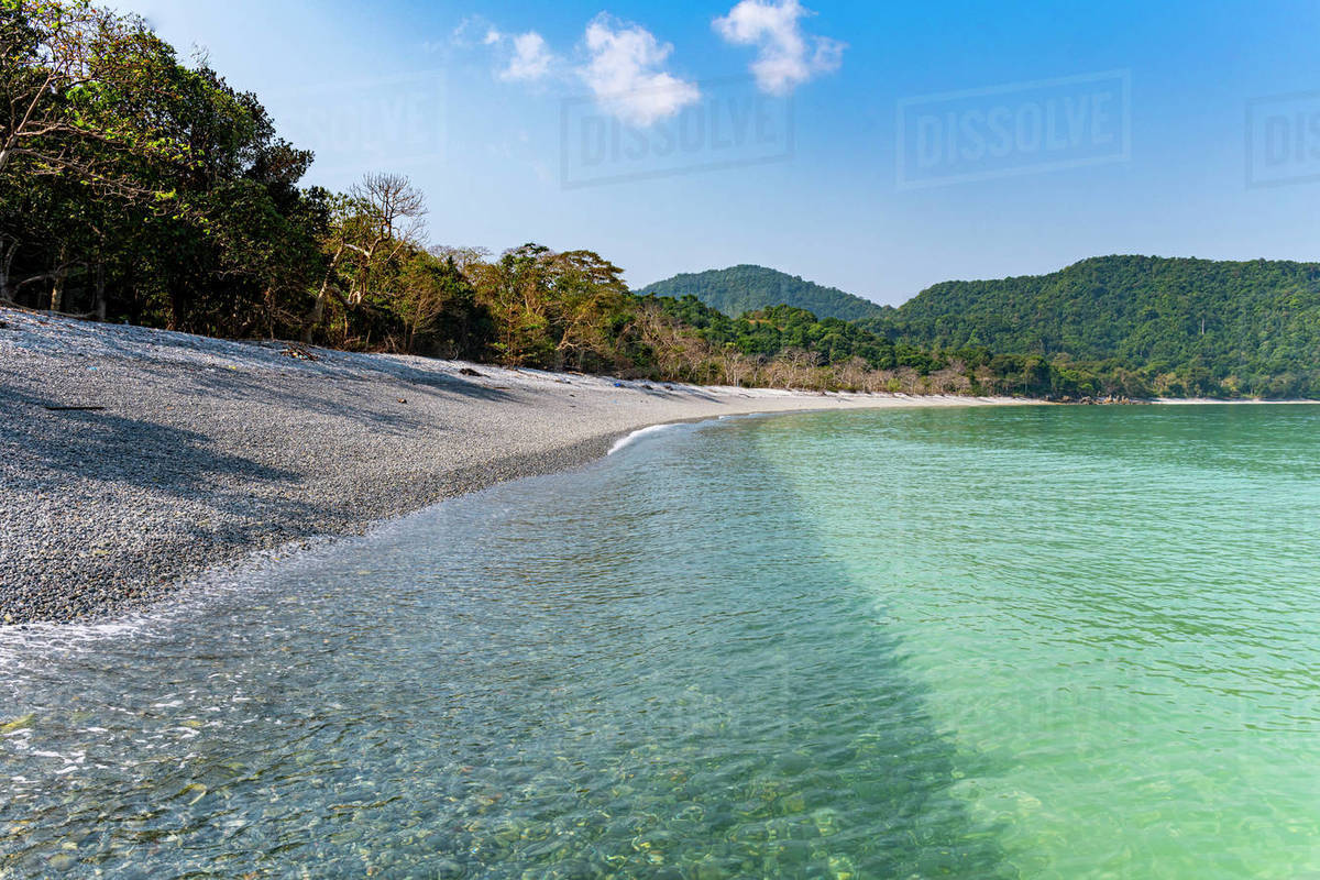 Clear water and a beautiful beach on Smart Island, Mergui (Myeik ...