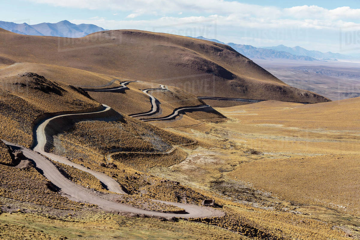 Route 40, a steep road leading to Piedra del Molino Pass, Los Cardones ...