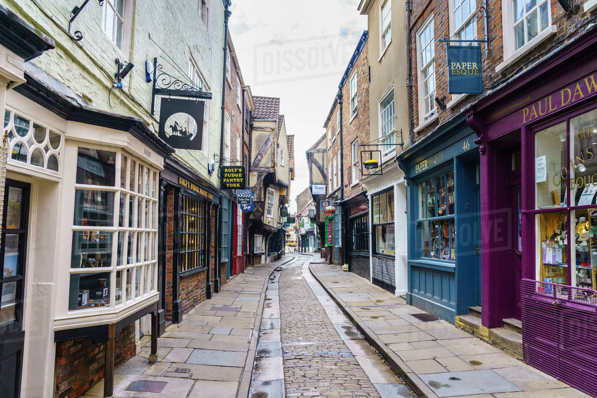 The Shambles, a preserved medieval street in York, North Yorkshire ...