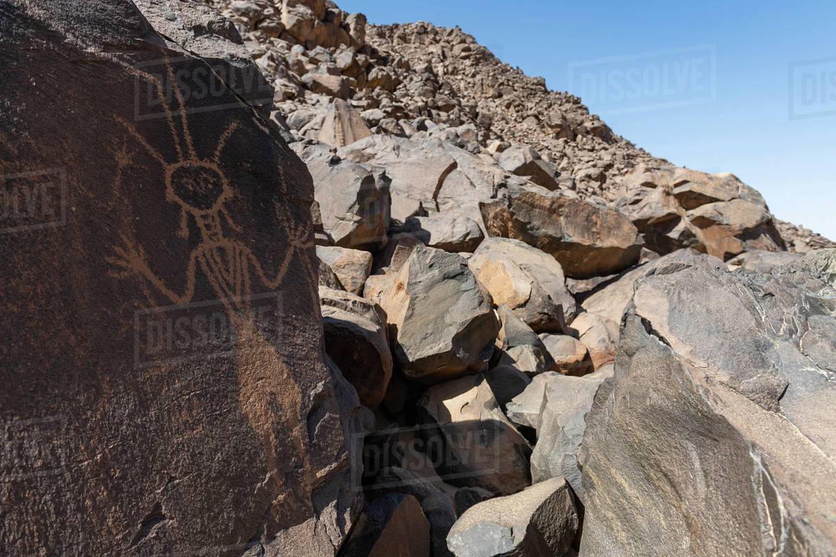 Prehistoric rock carvings, Arakao, Tenere Desert, Sahara, Niger, Africa ...