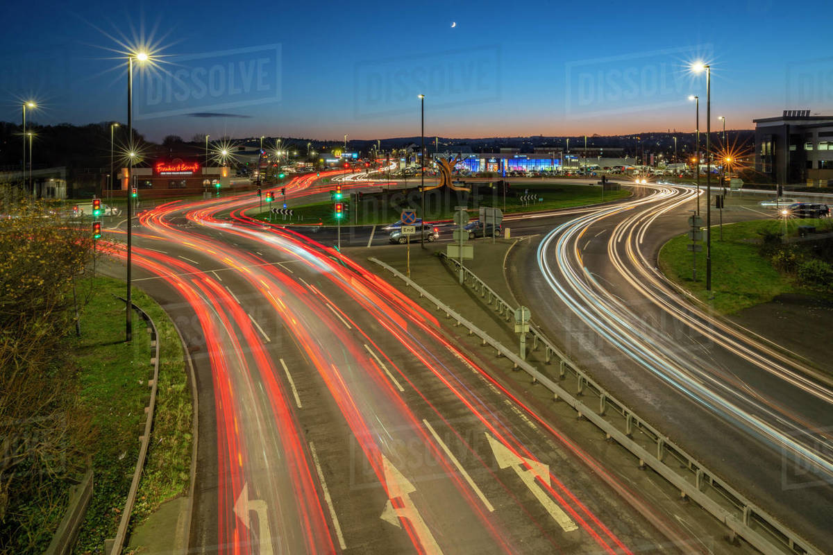 View of trail lights on Hornsbridge Roundabout at dusk, Chesterfield ...