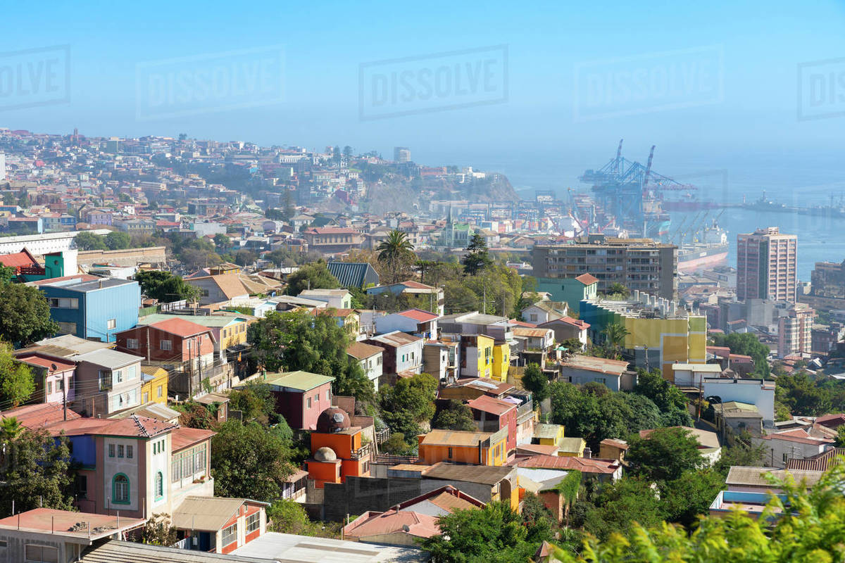 Colorful houses of Valparaiso with harbor in background, Valparaiso ...