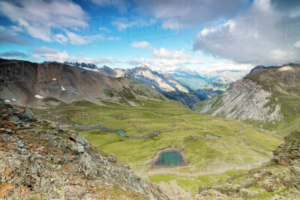 High peaks frame the alpine lakes and meadows, Filon Del Mott, Bormio ...