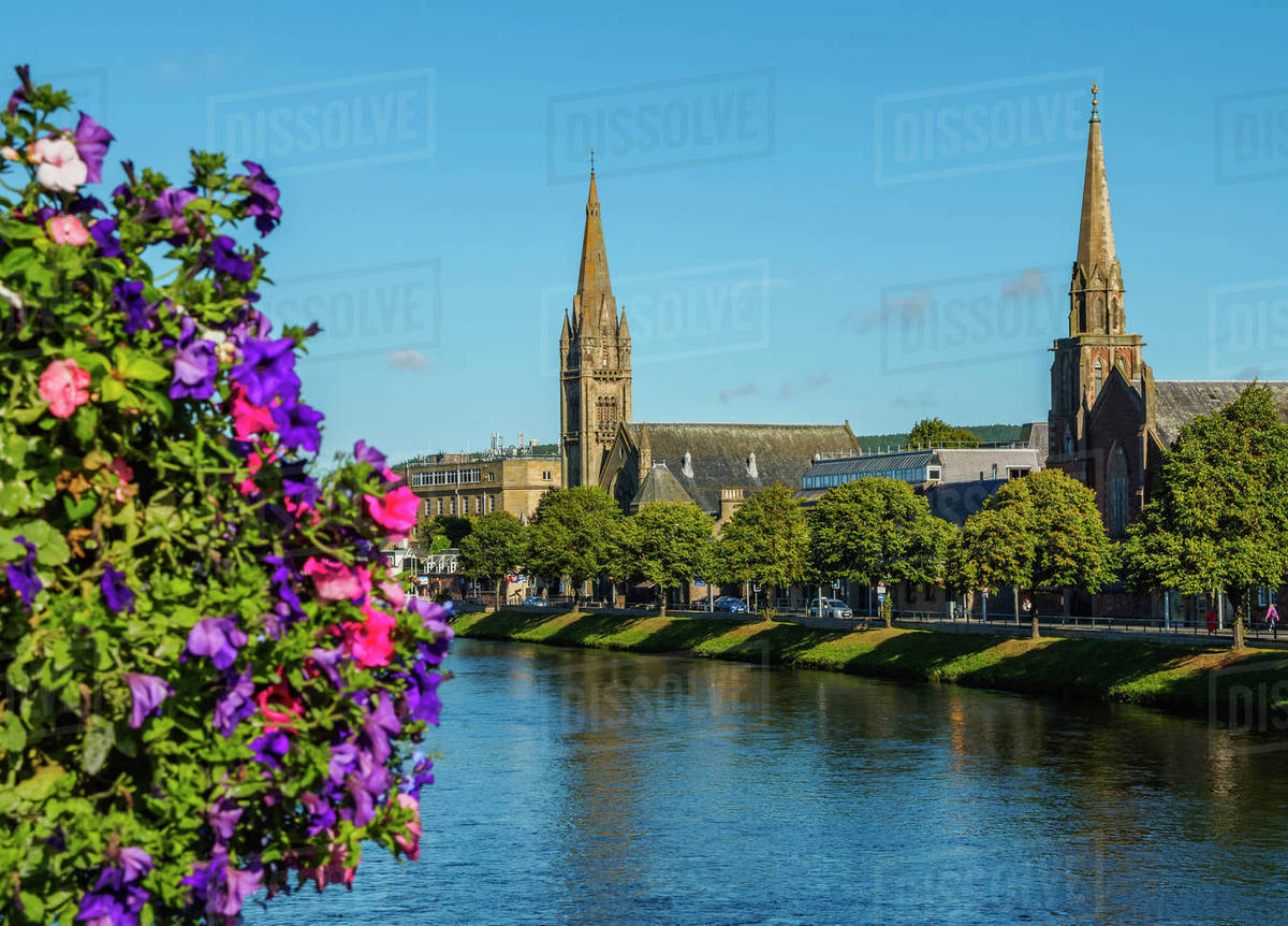 View over the River Ness towards the St. Columba and Free North ...