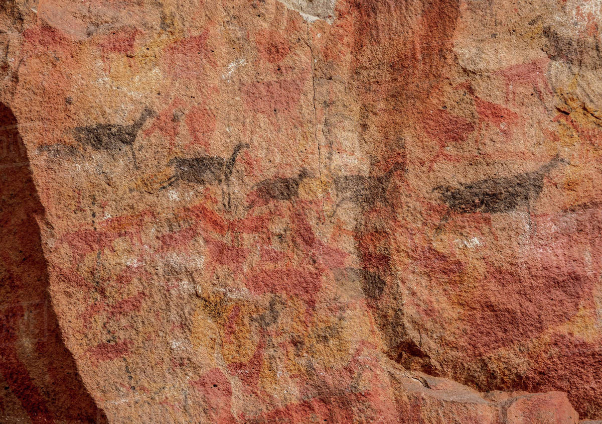 Cueva de las Manos, UNESCO World Heritage Site, Rio Pinturas Canyon ...