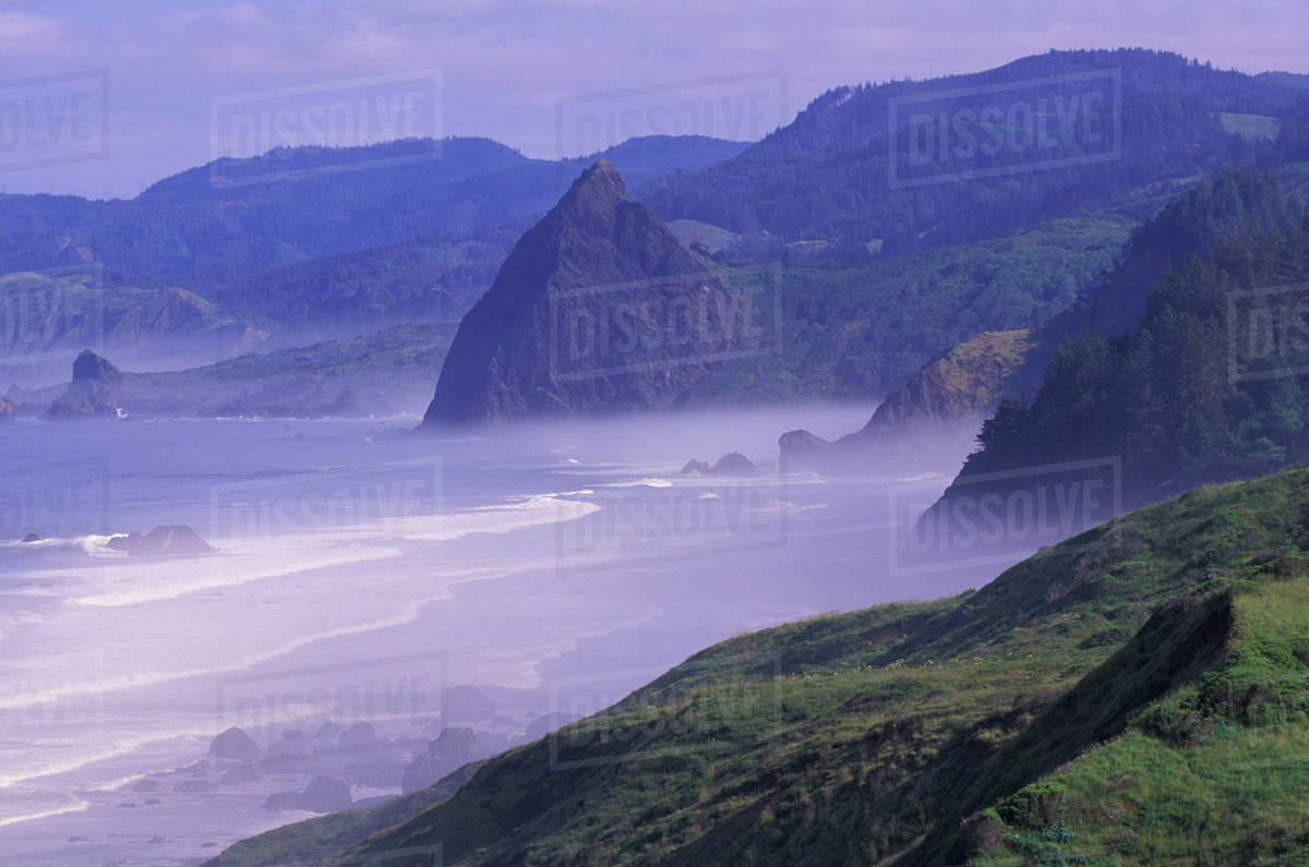 USA, Oregon, Nesika Beach. Oregon coastline and seastacks - Royalty ...