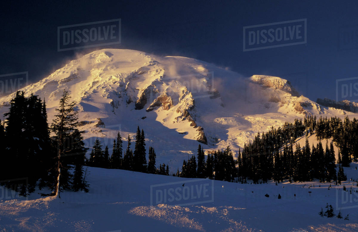 N.A., USA, Washington, Mt. Rainier National Park, Mt. Rainier with ...