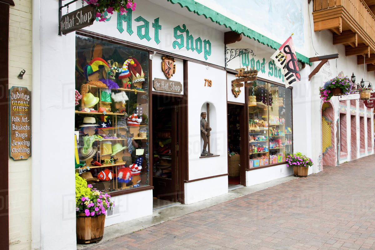 WA, Leavenworth, Bavarian style village, shop front - Stock Photo ...