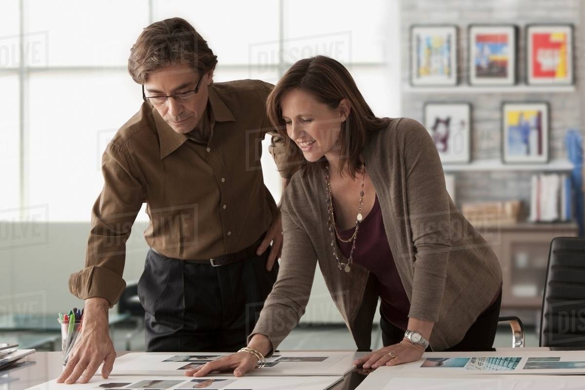 Two people in discussion - Stock Photo - Dissolve